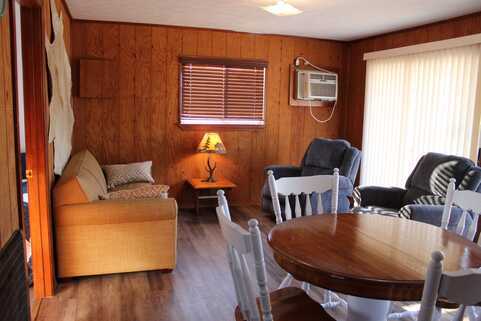 Fin N Feather Resort - Norfork Lake - Explore the Ozarks